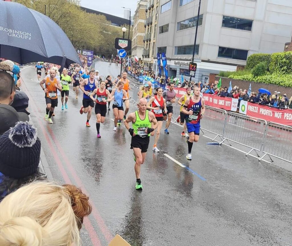New club record for Jonny at the London Marathon – WDAC
